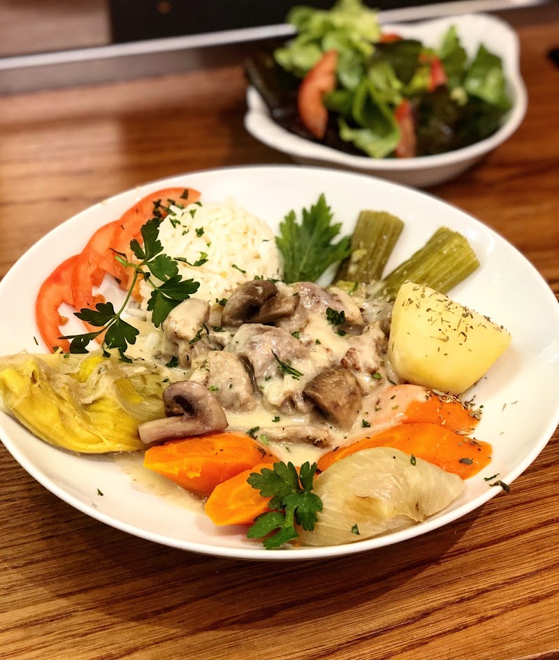 Chez Mémé, 19ᵉ arrondissement, Paris - Meilleurs plats, Avis, Infos ...